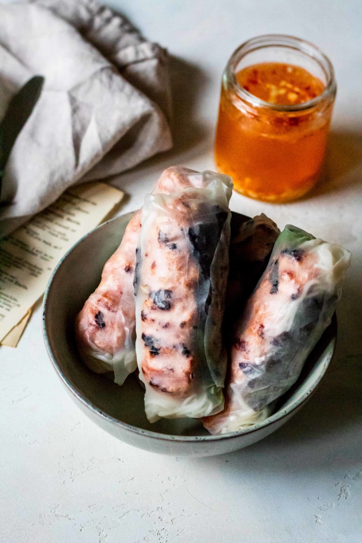 Nem Nuong Spring Rolls (Nem Nuong Cuon) - Cooking Therapy