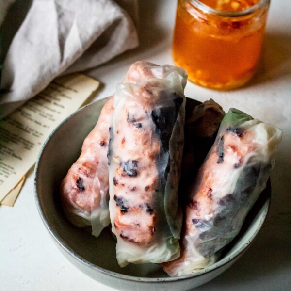 Nem Nuong Spring Rolls (Nem Nuong Cuon) - Cooking Therapy