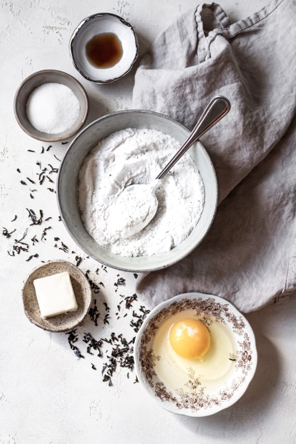 Earl Grey Mochi Donuts with a Lemon Glaze - Cooking Therapy