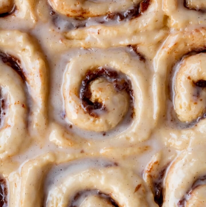 Vietnamese Cinnamon Date Sticky Buns - Cooking Therapy