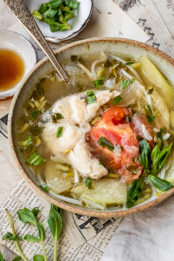 Sopa agridulce vietnamita (Canh Chua) | Trend Repository