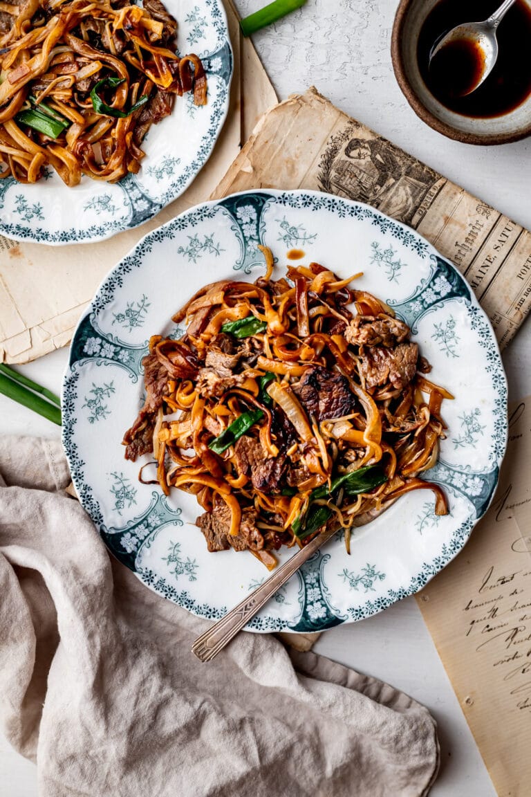 How to Make Homemade Beef Chow Fun - Cooking Therapy
