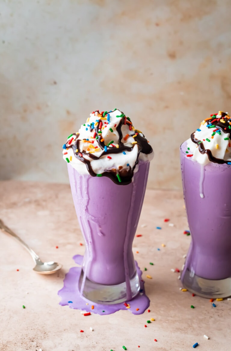 Ube Milkshake (only 4 ingredients!) - Cooking Therapy