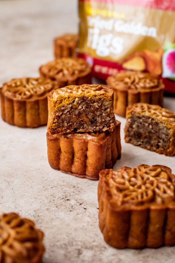 Fig and Pecan Mooncakes - Cooking Therapy