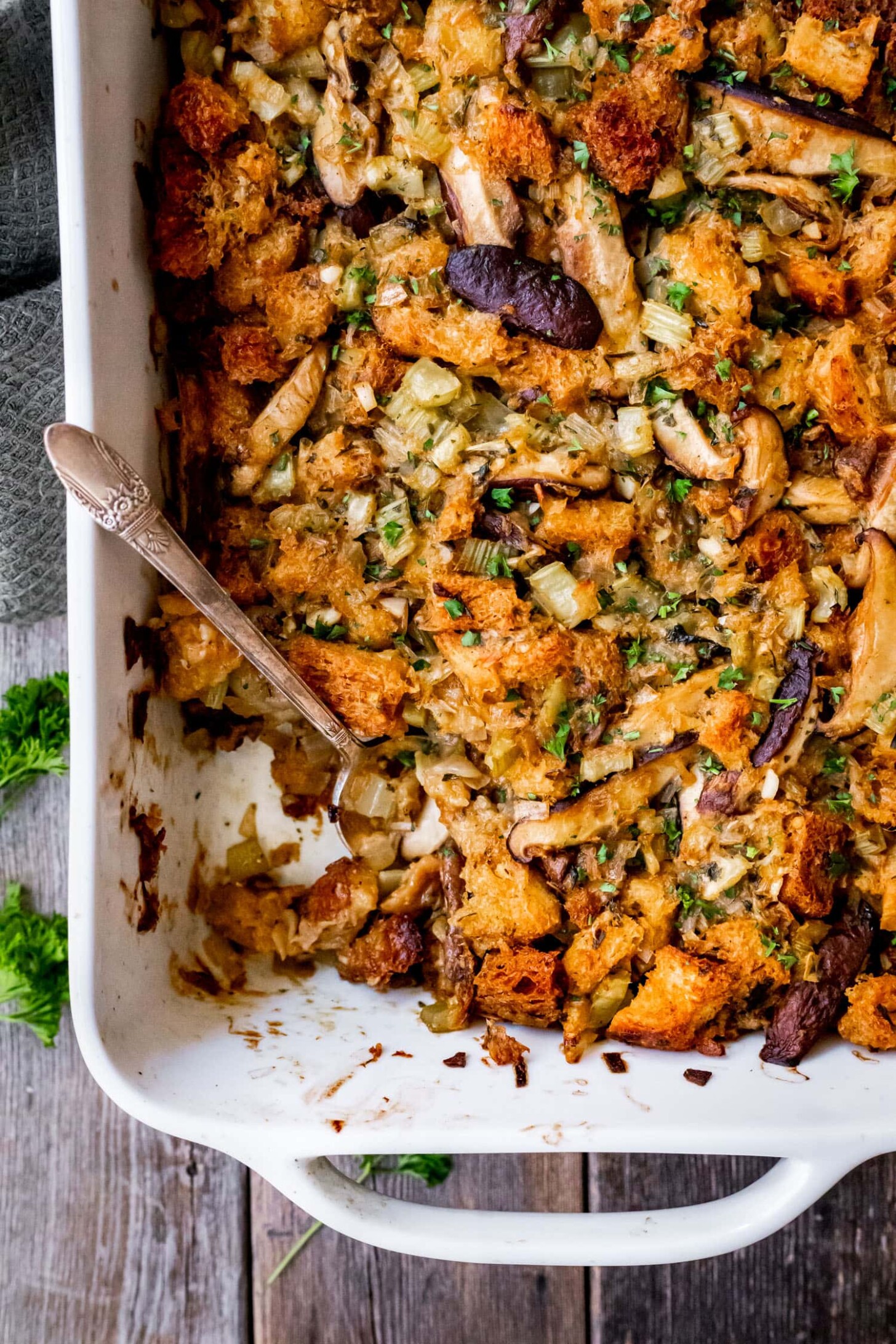 Vegetarian Shiitake Mushroom Stuffing - Cooking Therapy