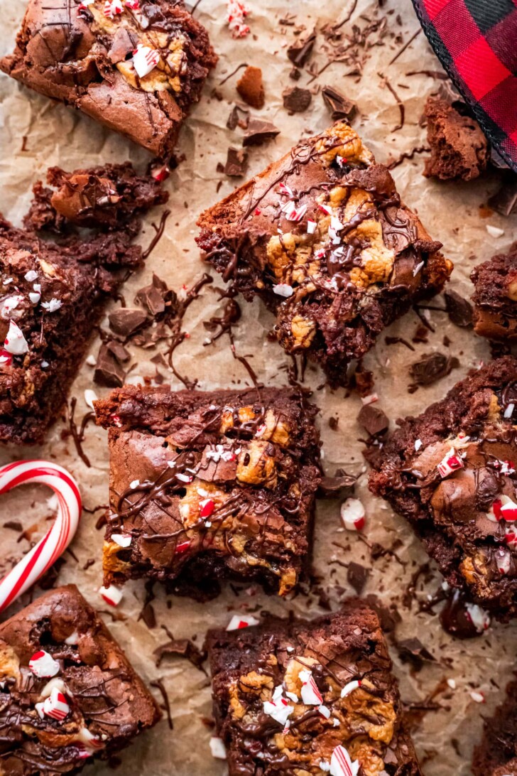 Peppermint Hot Chocolate Mochi Brownies - Cooking Therapy