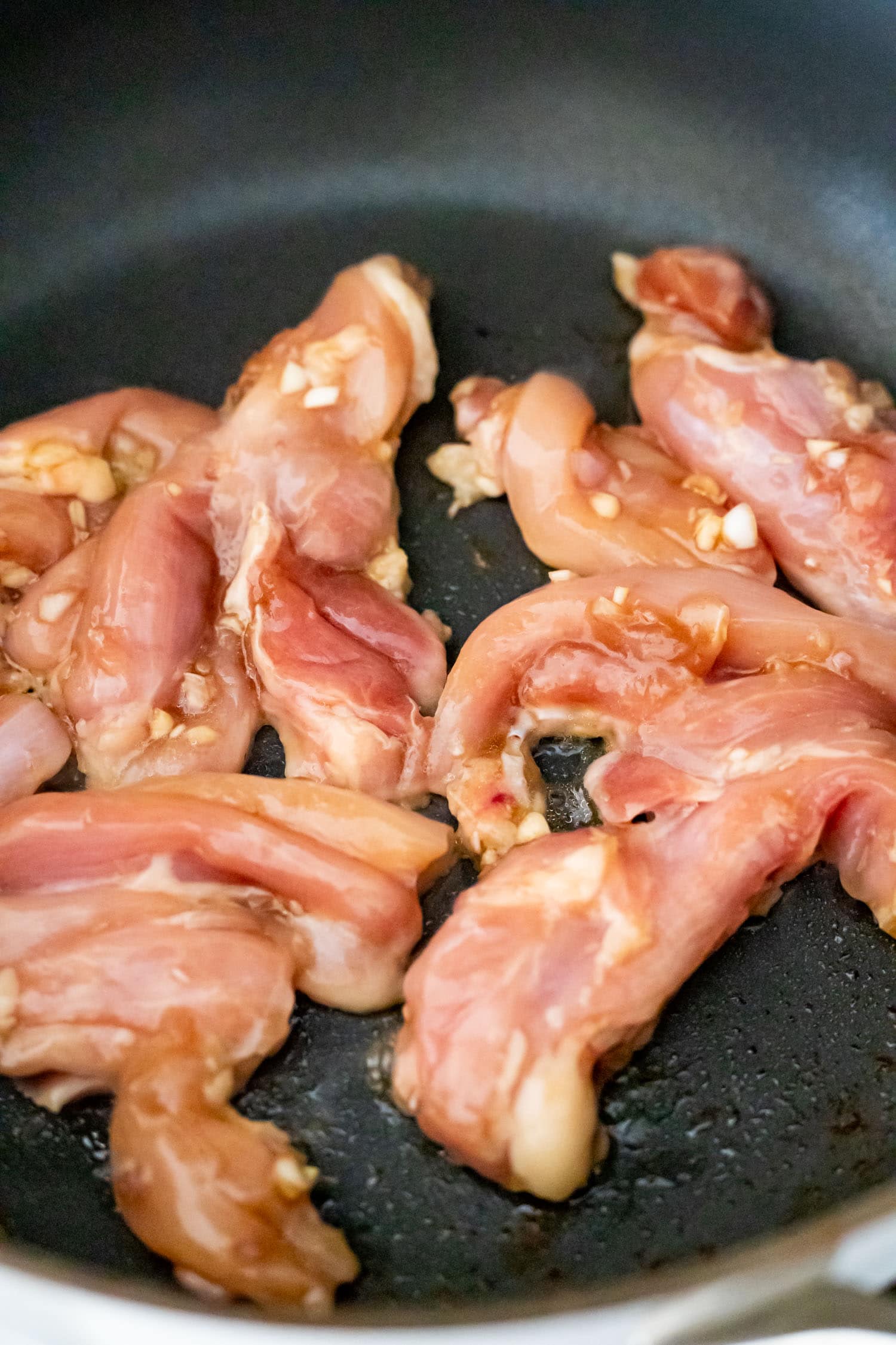 Vietnamese Noodle Bowls with Lemongrass Chicken (Bun Ga Nuong ...