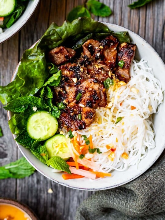 Authentic Thit Kho (Vietnamese Braised Pork Belly with Eggs) - Cooking ...