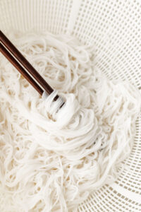 How to Cook Vermicelli Noodles (No Mushiness or Clumping) - Cooking Therapy