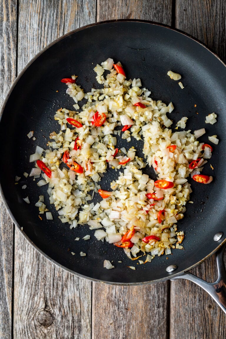 20-Minute Pad Kra Pao (Thai Basil Pork) - Cooking Therapy