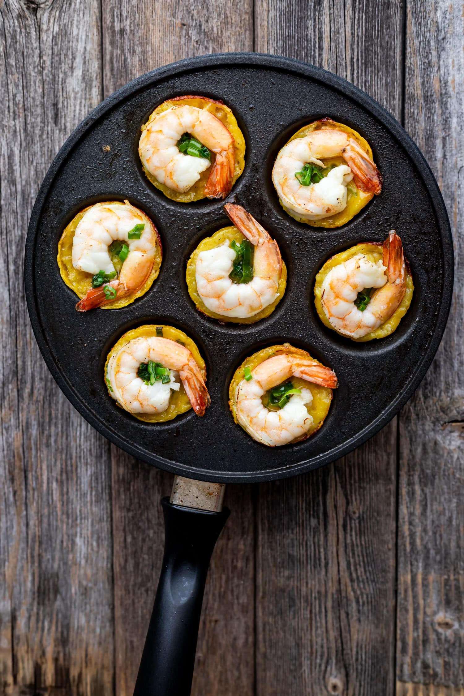 Banh Khot (Vietnamese Mini Pancakes) - Cooking Therapy