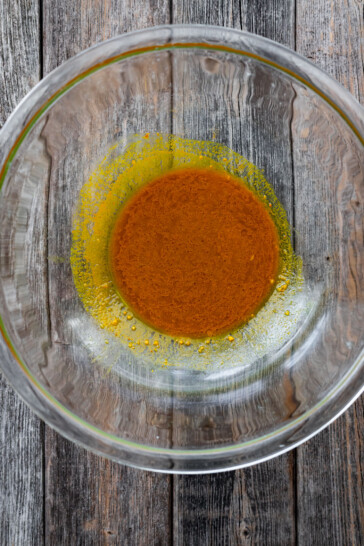 Pan-Seared Vietnamese Turmeric Chicken (Ga Nghe) - Cooking Therapy