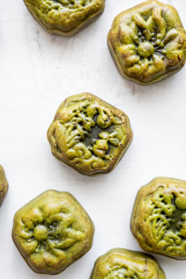 Rich & Decadent Matcha Red Bean Mooncakes - Cooking Therapy