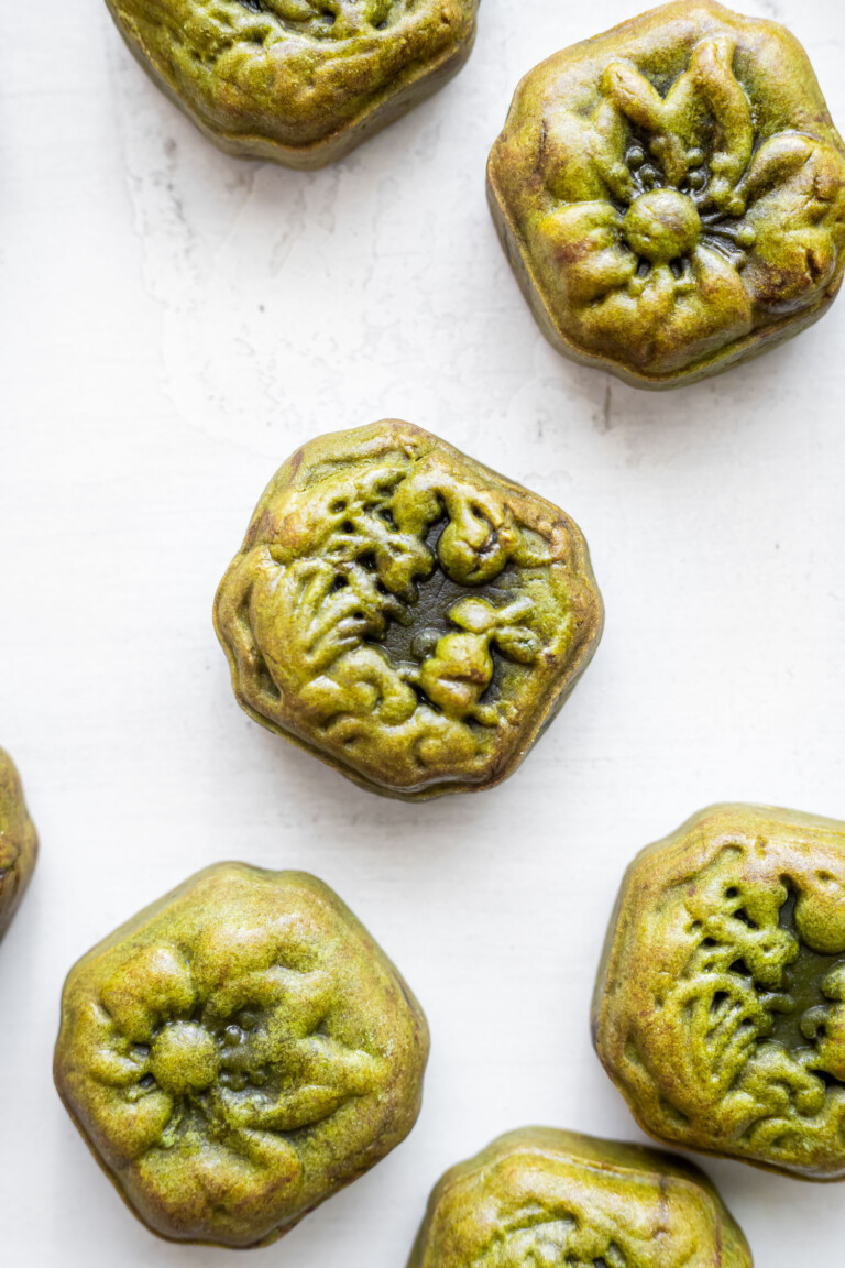 Rich & Decadent Matcha Red Bean Mooncakes - Cooking Therapy