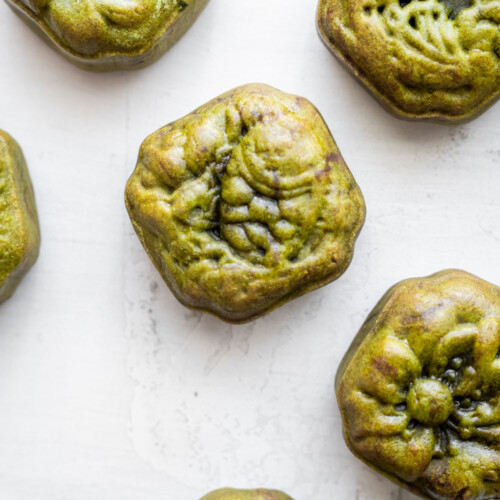Rich & Decadent Matcha Red Bean Mooncakes - Cooking Therapy