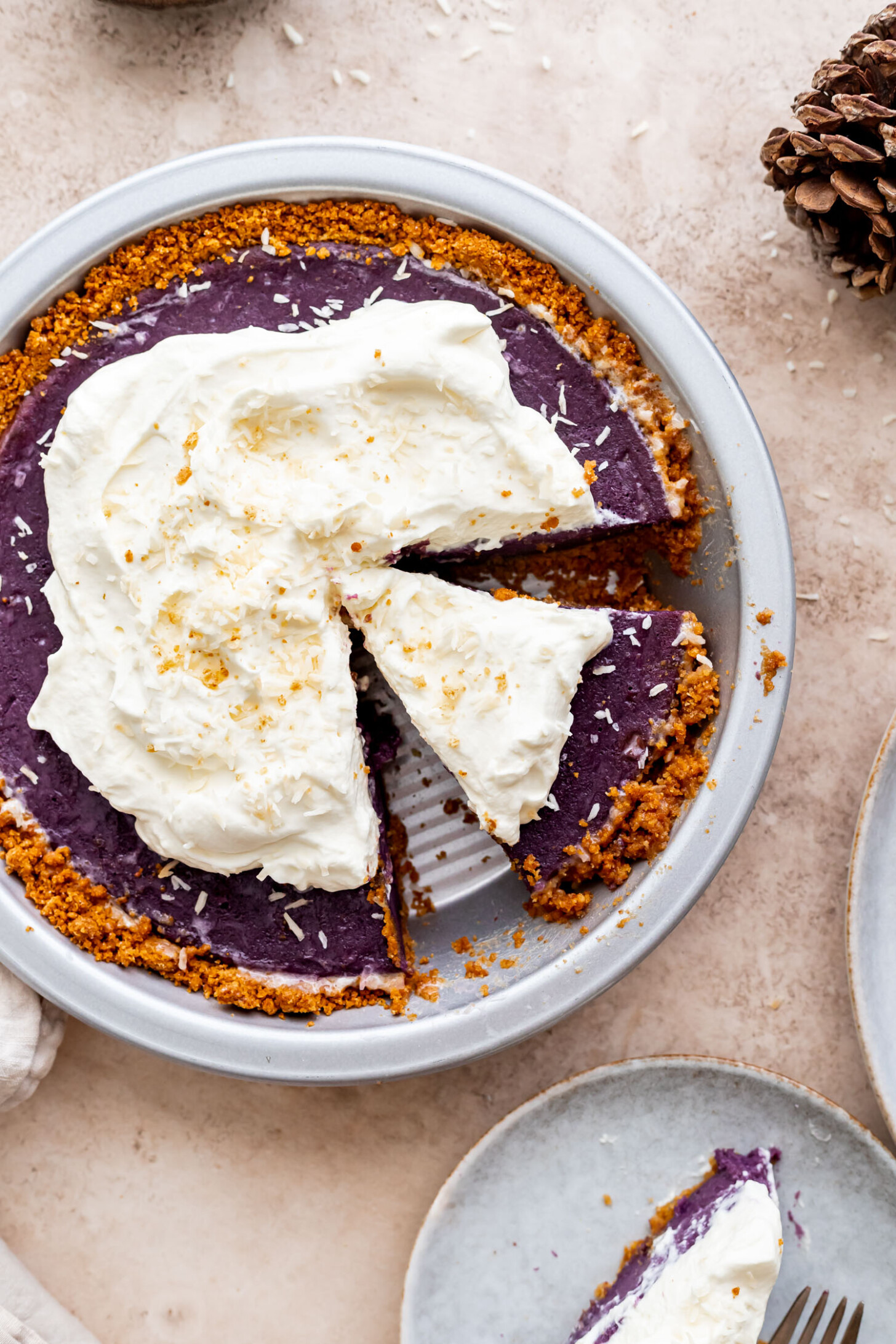 Super Easy Ube Pie with Graham Cracker Crust - Cooking Therapy