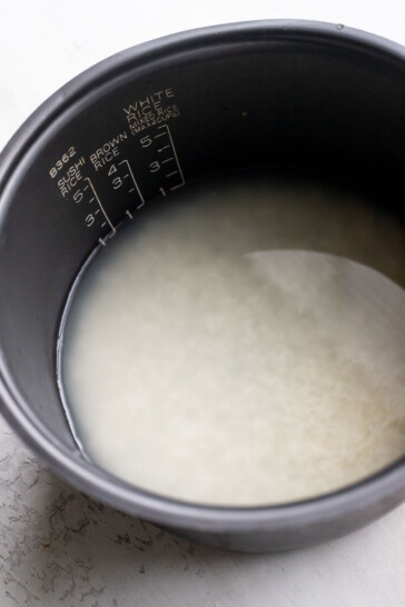 How to Cook Rice (stove and rice cooker methods) - Cooking Therapy