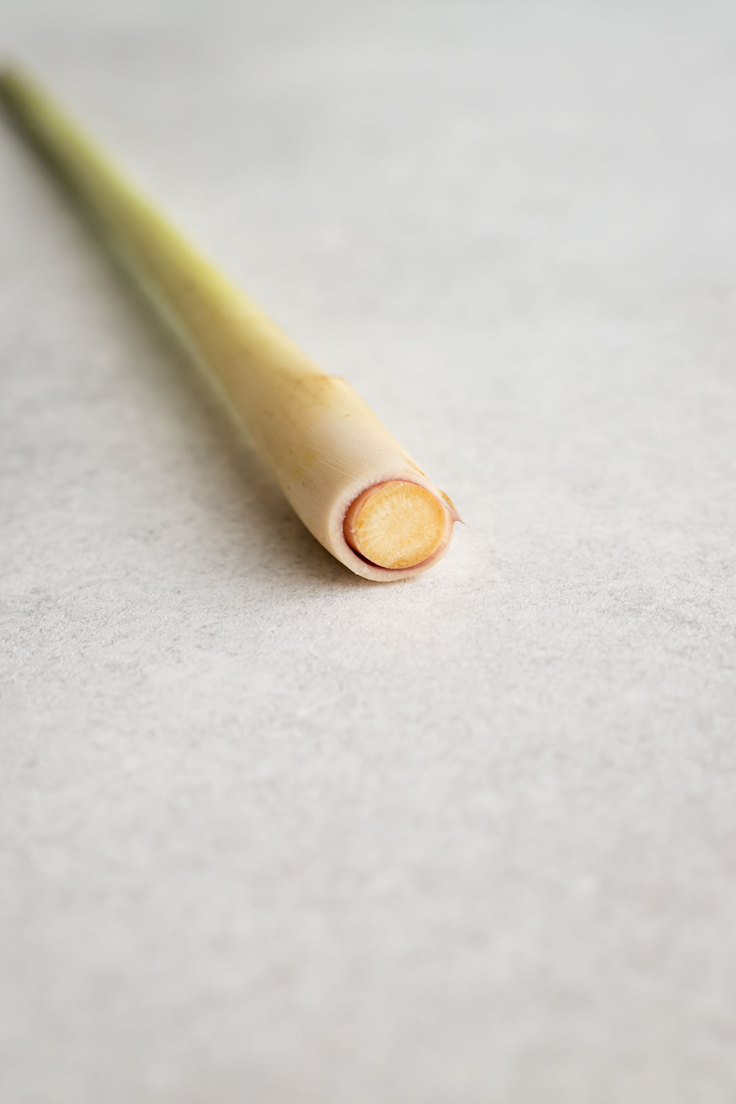 How to Use Lemongrass - Cooking Therapy