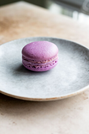 Simple Ube Macarons - Cooking Therapy