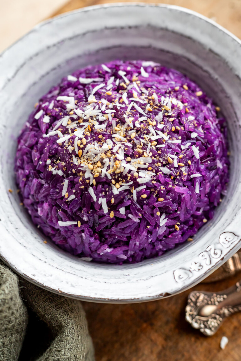 Xoi Ube (Vietnamese Purple Sticky Rice with Ube) - Cooking Therapy