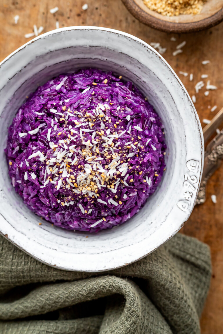 Xoi Ube (Vietnamese Purple Sticky Rice with Ube) - Cooking Therapy