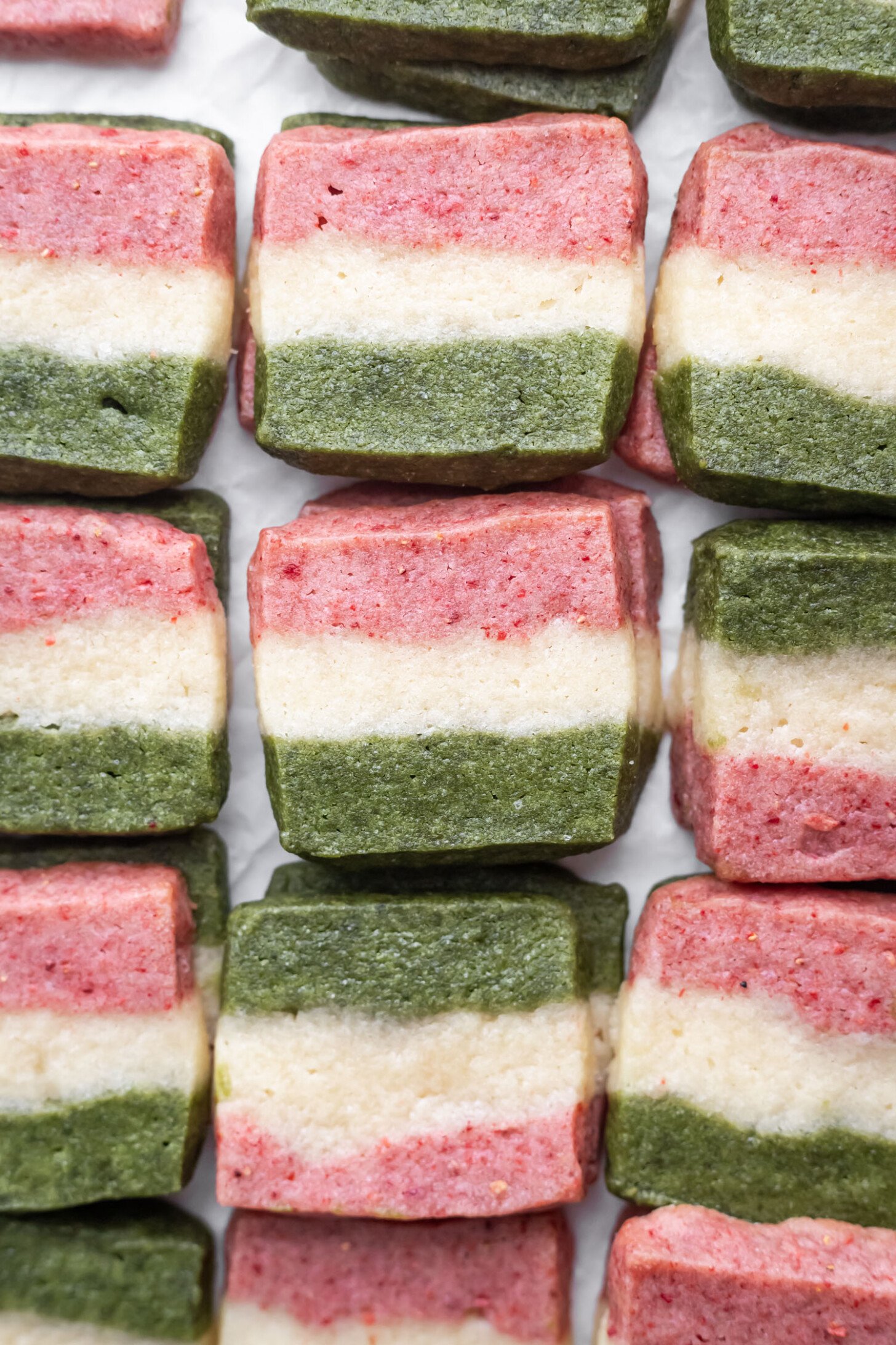 Strawberry Matcha Shortbread Cookies - Cooking Therapy