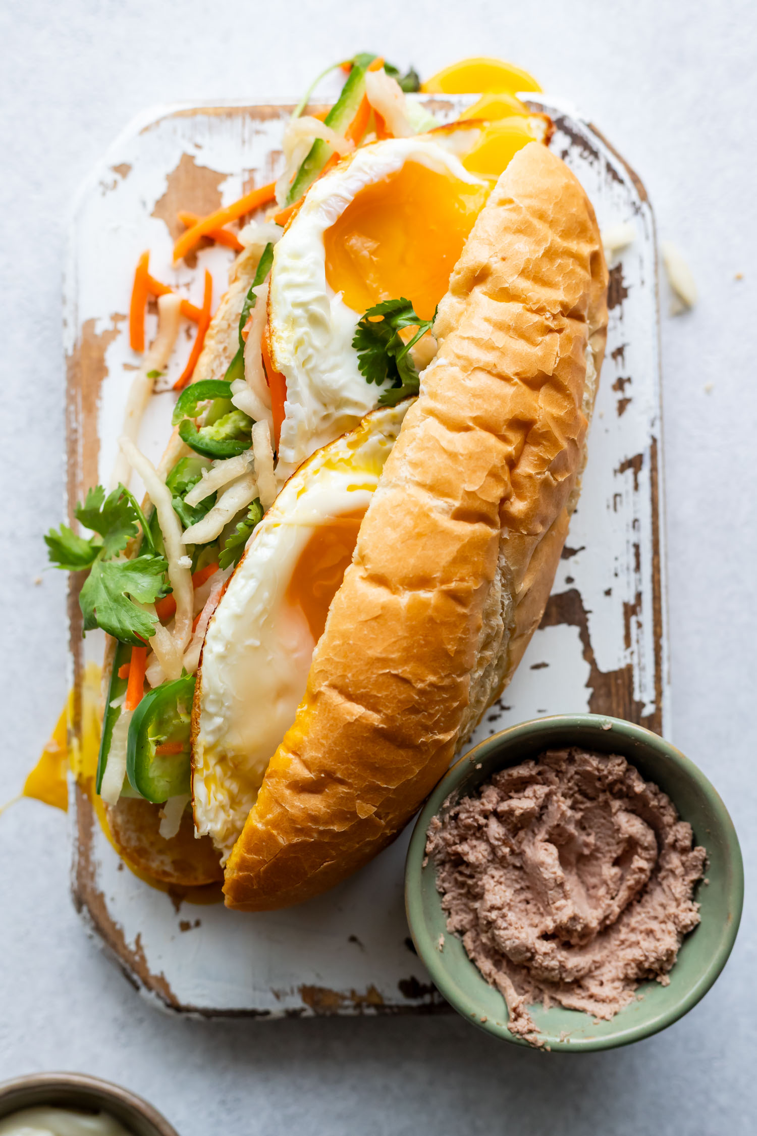10-Minute Bánh Mì Ốp La (Fried Egg Banh Mi) - Cooking Therapy