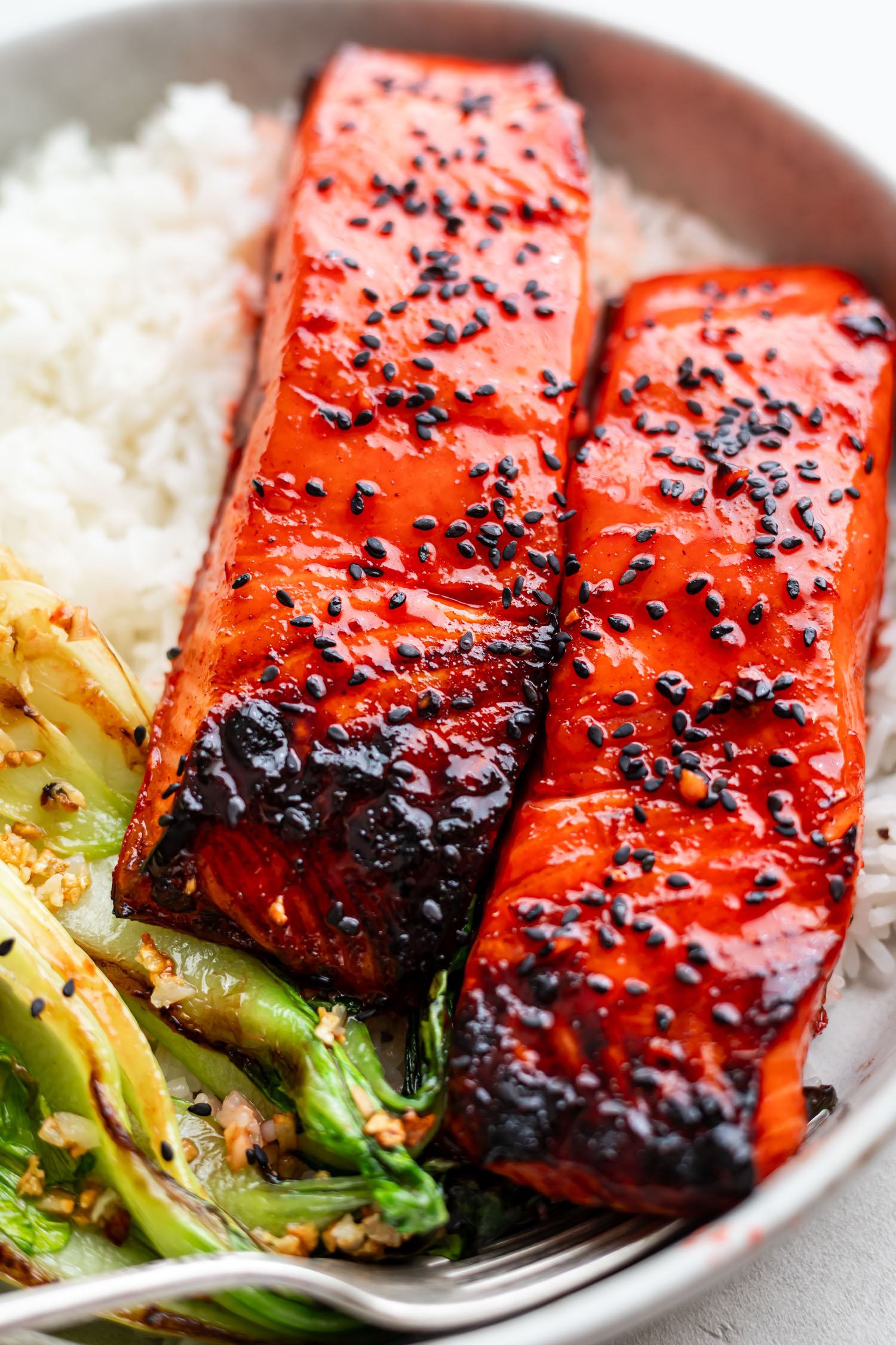 8 Minute Broiled Char Siu Salmon - Cooking Therapy