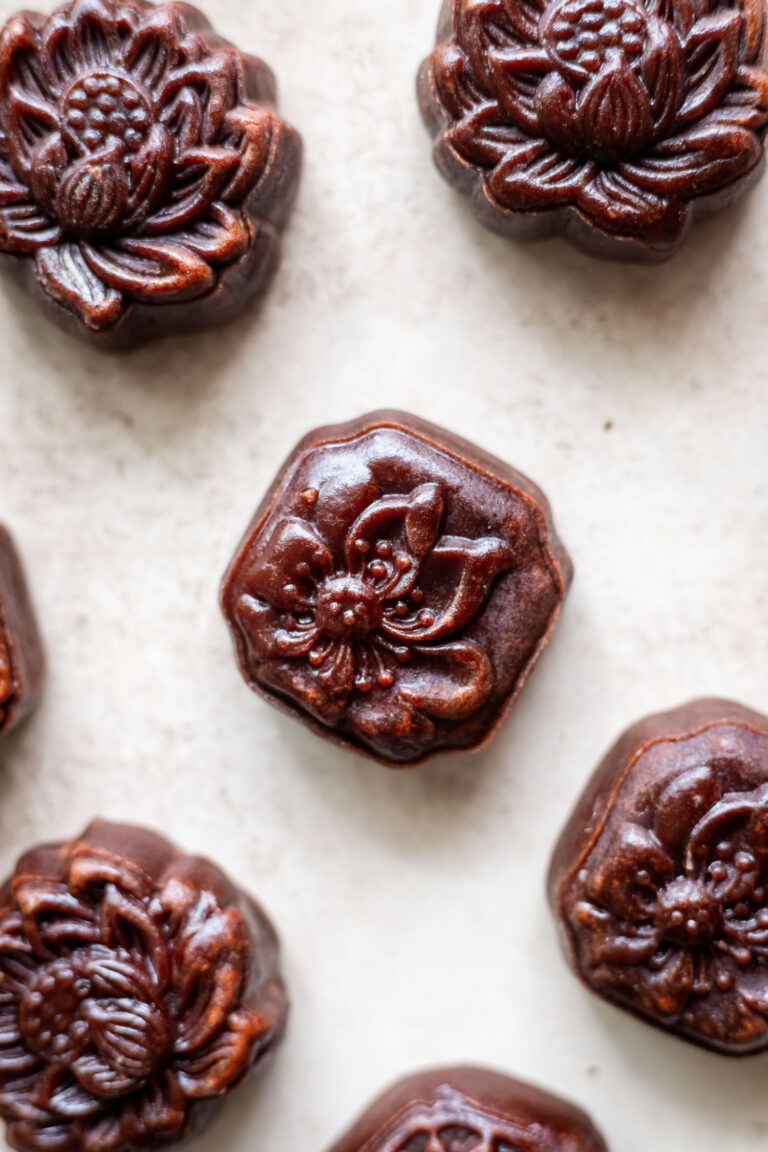 Dubai Chocolate Mooncakes - Cooking Therapy